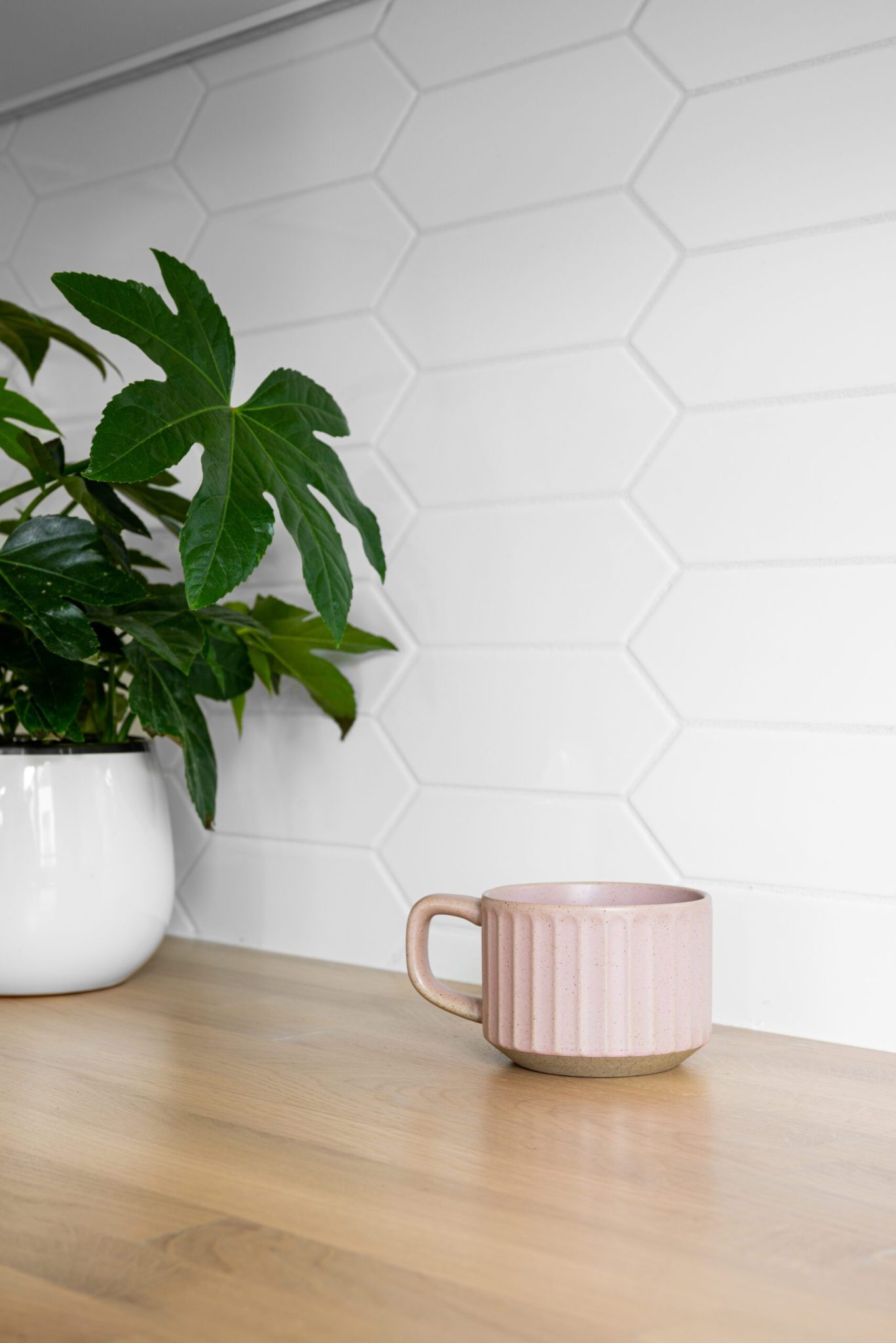 Tritone White 01 - DUNIN RO